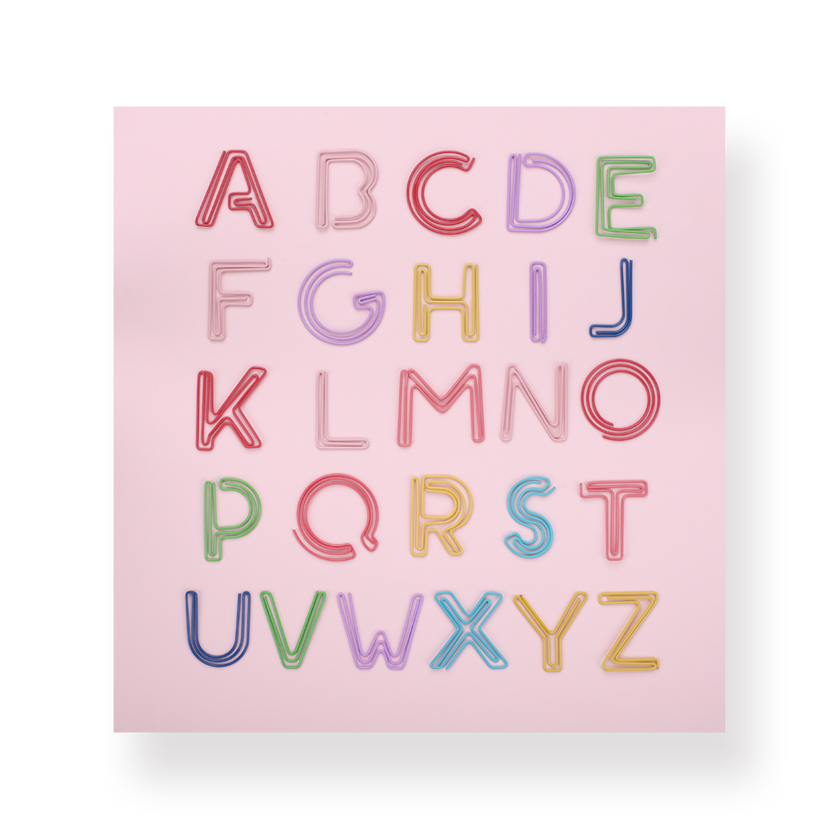 Clips de papel del alfabeto de colores — Stationery Pal